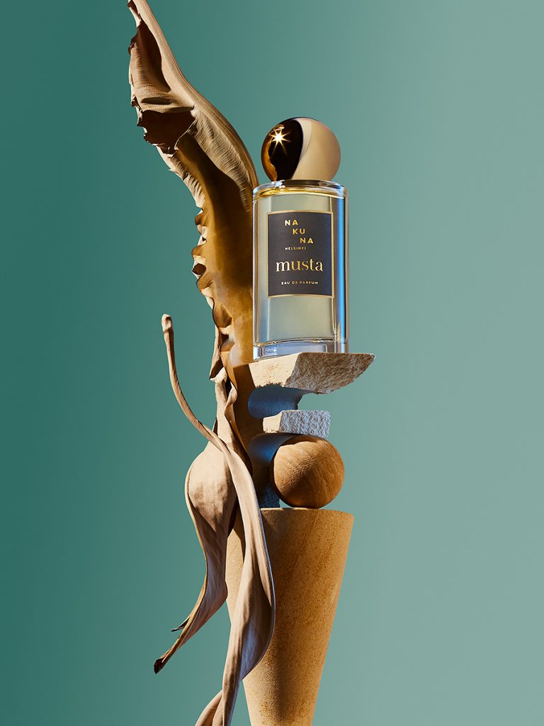 Discover grains of gold – in search of olfactive treasures.